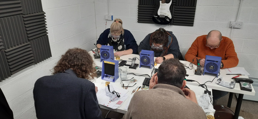 Pedal building workshop and Valve amp building classes - Keld Ampworks ...